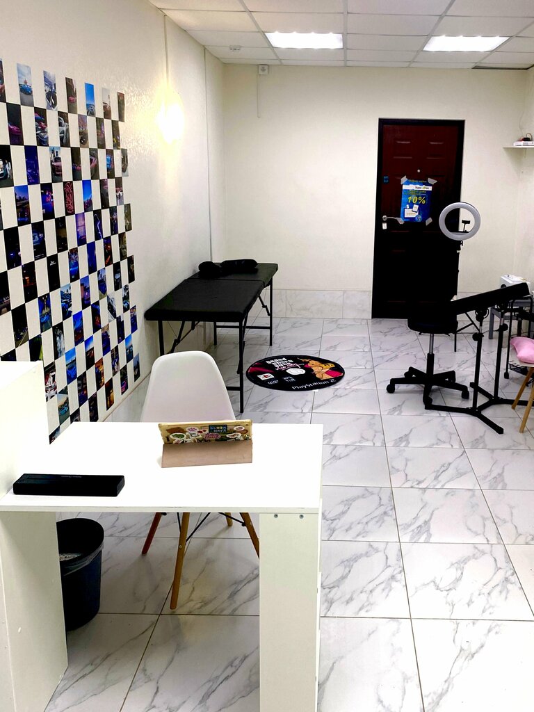 Dövmeciler Nuzhen Ink, Krasnodar, foto