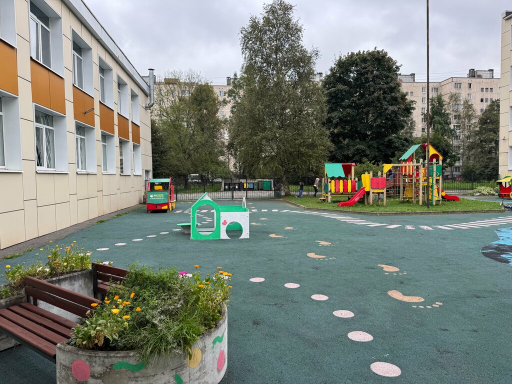Anaokulları Individualny Detsky Sad Semya, Saint‑Petersburg, foto