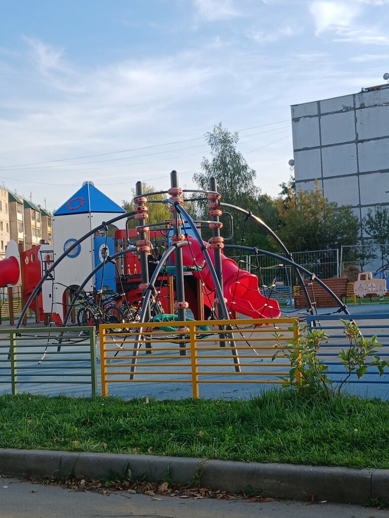 Oyun alanı Playground, Moskova ve Moskovskaya oblastı, foto