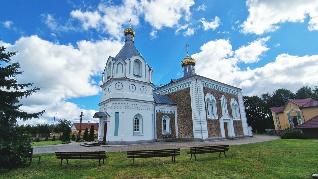 Ortodoks kiliseleri Свято-Духовская церковь, Grodnenskaya oblastı, foto