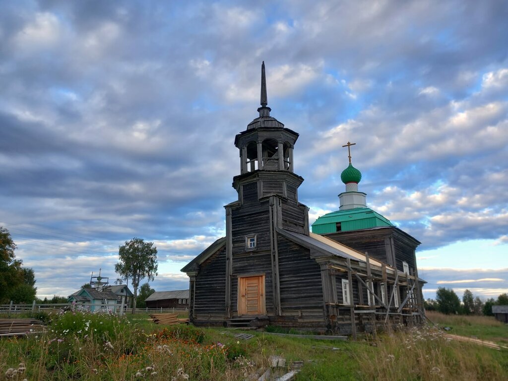 Ortodoks kiliseleri Tserkov Nikolaya Chudotvortsa V Syrye, Arhangelskaya oblastı, foto