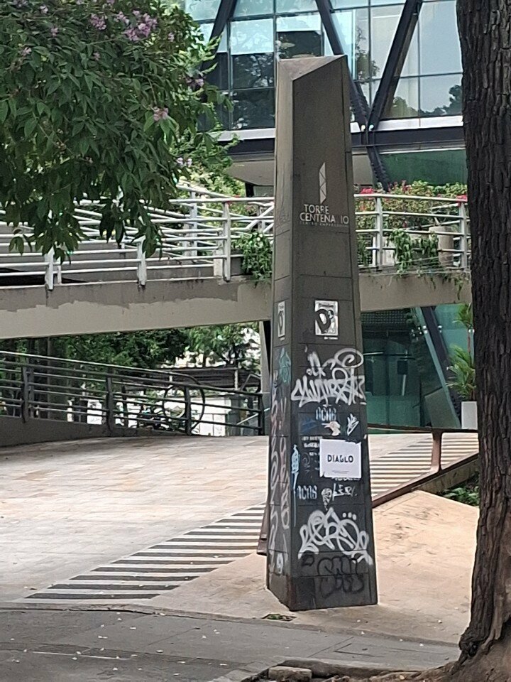 Alışveriş merkezleri Torre centena_10, Cali, foto