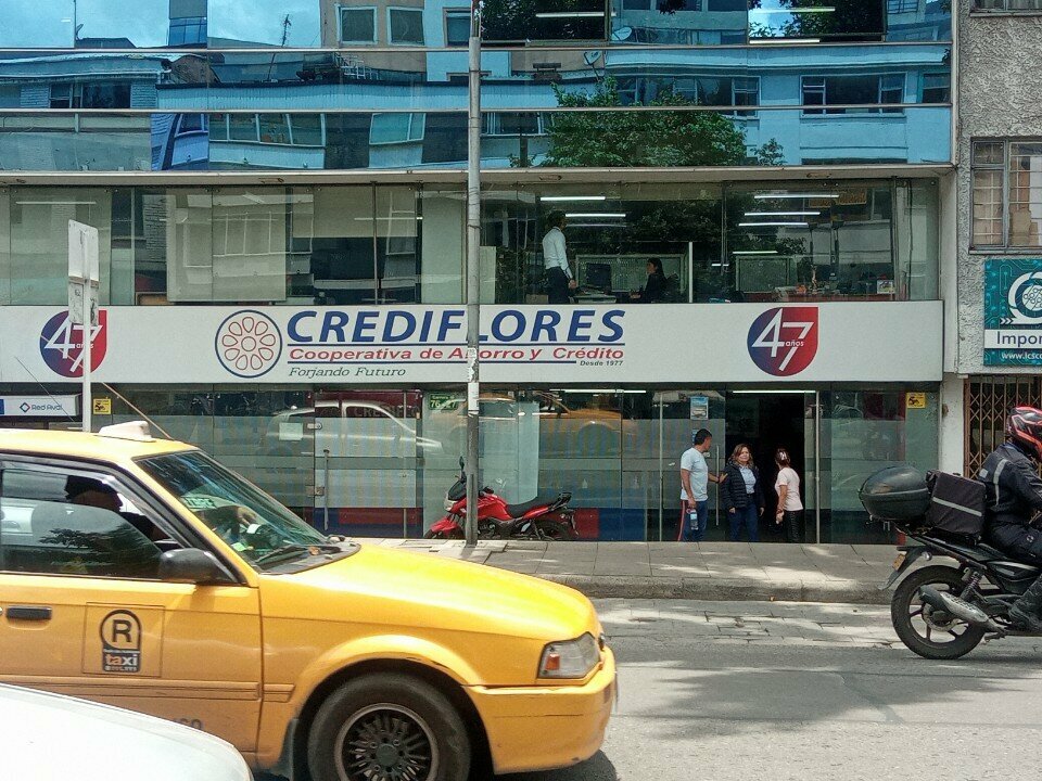 Kredi komisyoncuları Crediflores, Bogota, foto