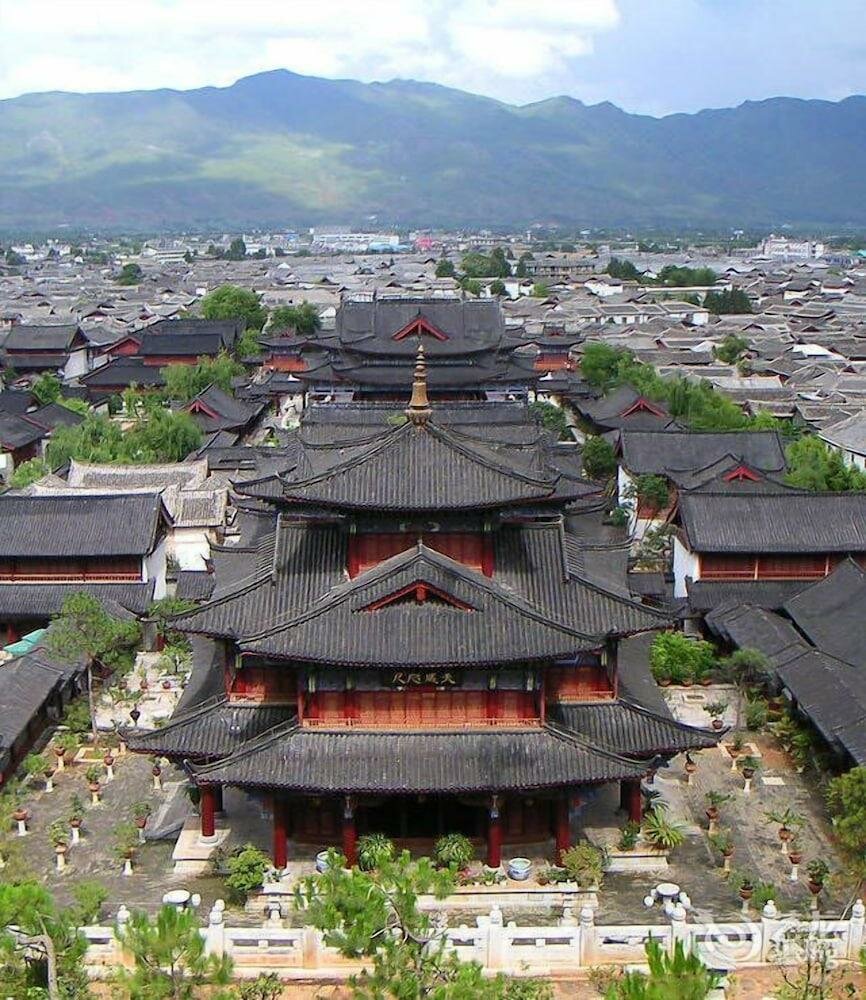 Otel Jinjiang Inn Lijiang Qixing Street Branch, Lijiang, foto