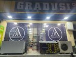 Gradusi (Allama Muhammad Iqbal Street No:52), alkollü içecekler  Buhara'dan