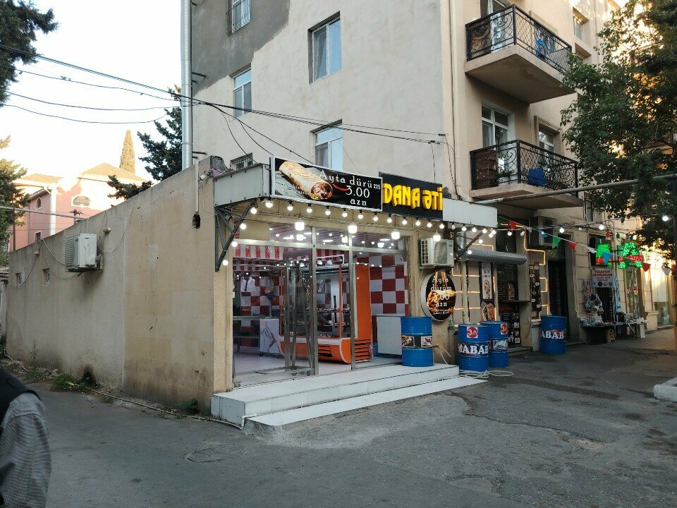 Kasap, şarküteri Dana əti, Bakü, foto