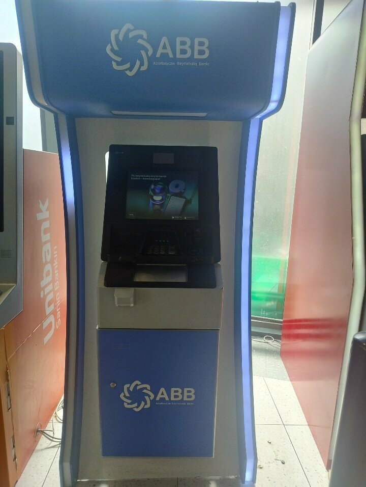 ATM'ler ABB, Bakü, foto