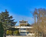 Kerch Airport (Вокзальное шоссе No:140), havaalanları  Kerç'ten