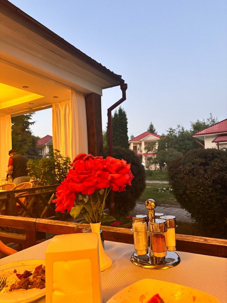 Restoran Prego Issyk-Kul, Issık Göl İli, foto