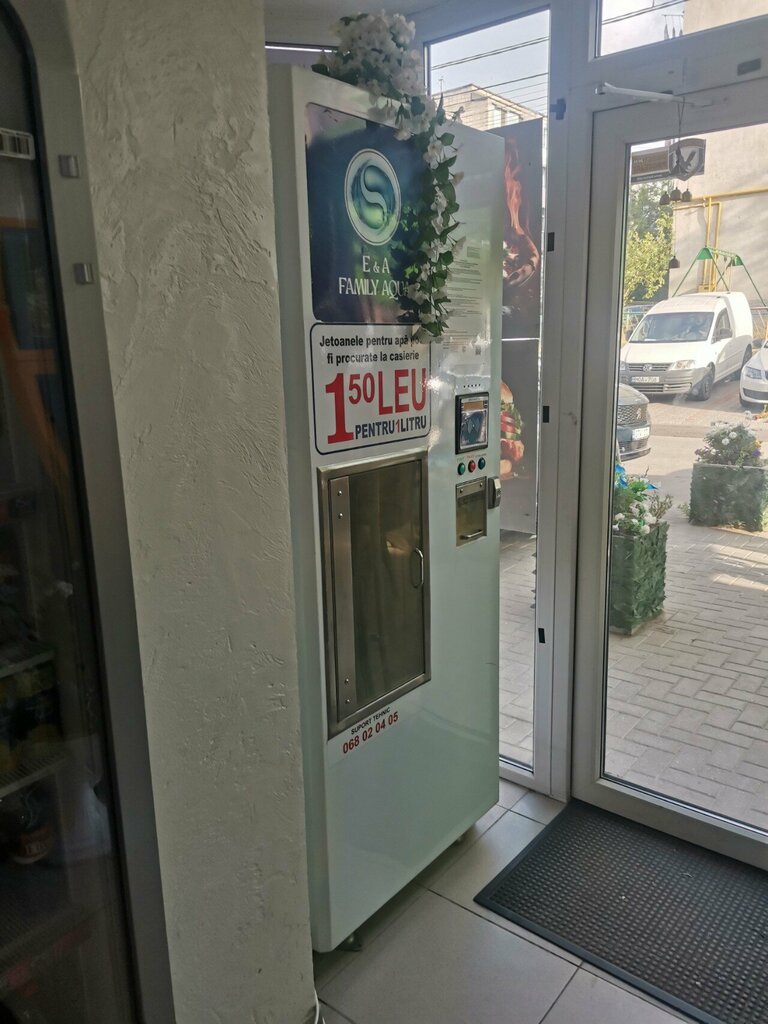 Su satışı Family Aqua, Kişinev, foto