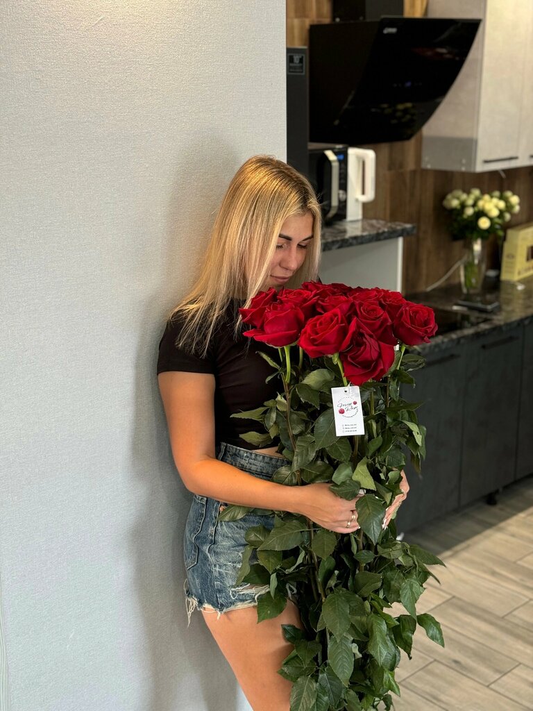 Çiçek teslimatı Miss Rose, Krasnodar, foto