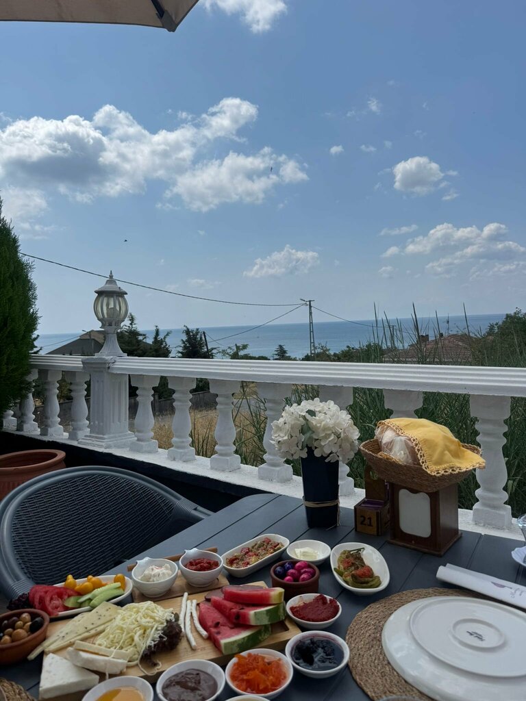 Kafe Manolya Ağacı Villa Kafe Kahvaltı, İstanbul, foto