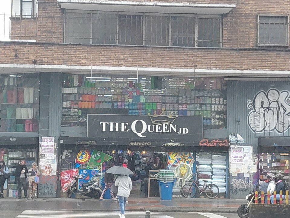 Ev temizlik ürünleri The queen jd, Bogota, foto