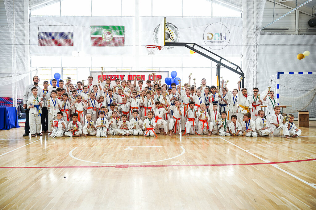 Spor kulüpleri Grizzly, Kazan, foto