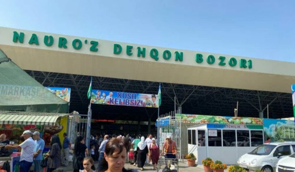 Pazarlar ve çarşılar Nevruz Çiftçi Pazarı, Taşkent, foto