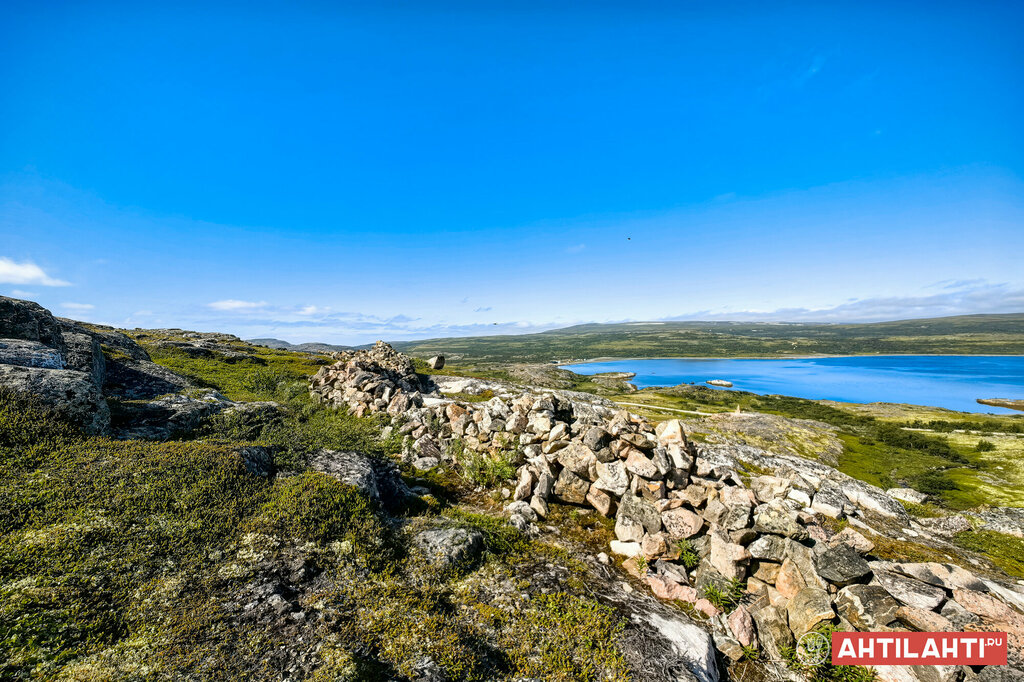 Unutulmaz olayların yeri Высота Яйцо, Murmanskaya oblastı, foto