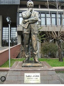 Tankut Öktem Müze Evi (Bursa, Gemlik, Kumla Mah., Heykeltıraş Tankut Öktem Sok., 10), müzeler ve sanat galerileri  Gemlik'ten