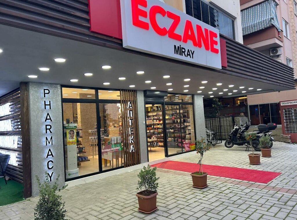 Eczaneler Miray Eczanesi, Alanya, foto