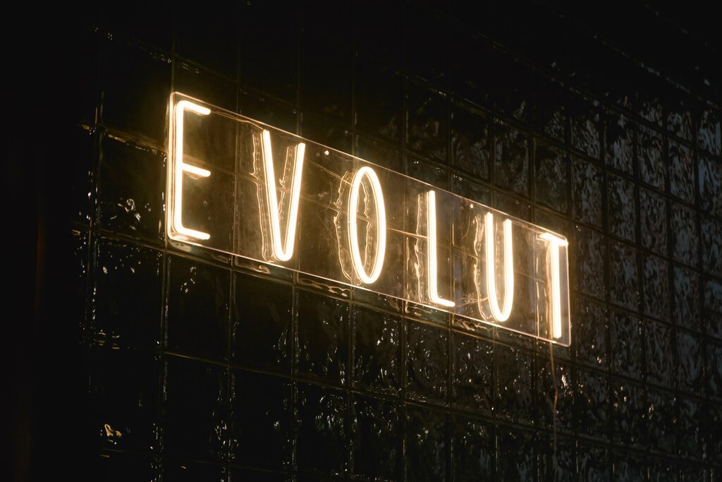 i̇ş kulübü Эволют, Moskova, foto