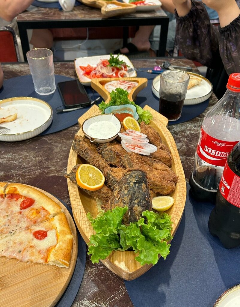 Kafe Sazan Fish, Astana, foto