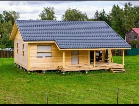 Yazlık ev inşaatı Stroi-tochka, Saint‑Petersburg, foto