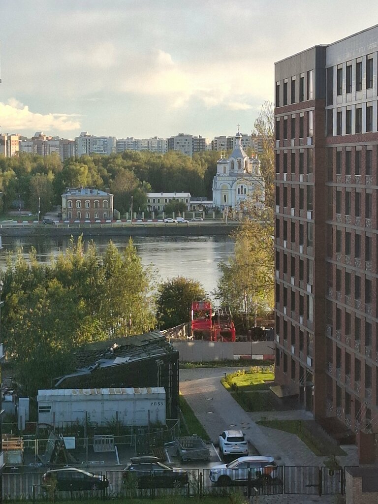 Emlak ofisi Hiwalls, Saint‑Petersburg, foto