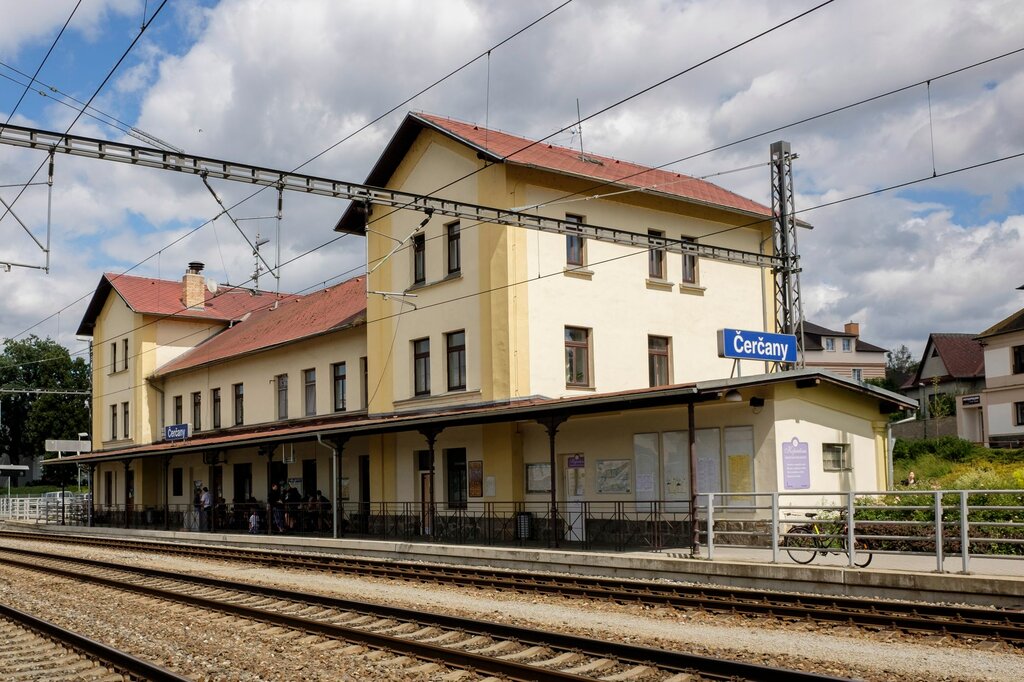 Tren istasyonu Čerčany, Orta Bohemya Bölgesi, foto