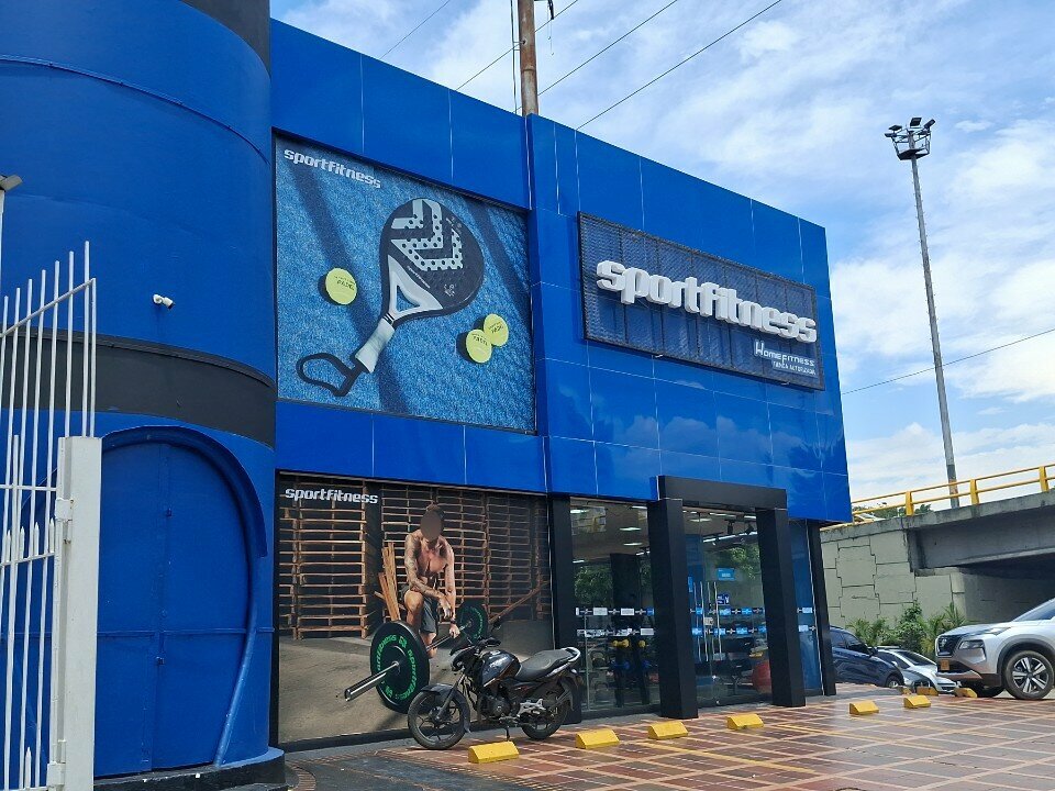 Spor mağazaları Sport Fitness Cali, Cali, foto