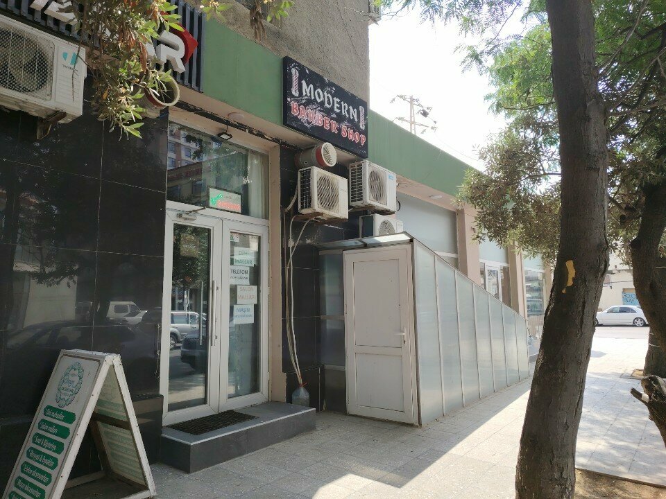 Berberler Modern Barber Shop, Bakü, foto