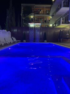 Solnechnaya Sugdeya (улица Юнус Кандым No:11), otel  Sudak'tan