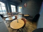 More est (Yasenevaya Street No:12к5), suşi restoranı  Moskova'dan