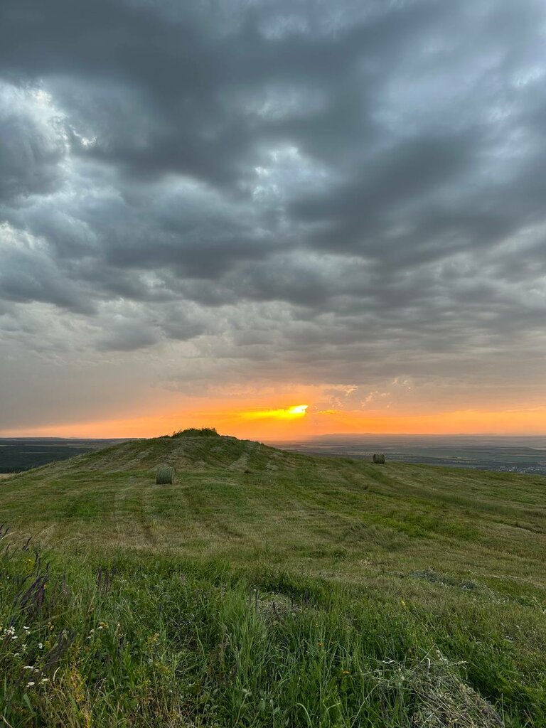 Dağ zirvesi Гора Свистун, Stavropolski krayı, foto