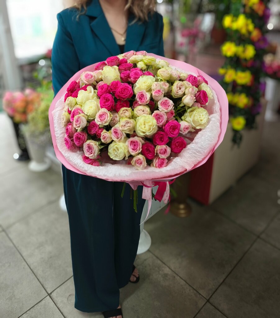 Çiçekçiler Ideal, Luninets, foto