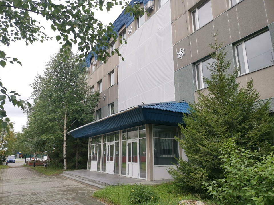 Sivil toplum kuruluşları АНО центр социальной помощи Маяк, Surgut, foto