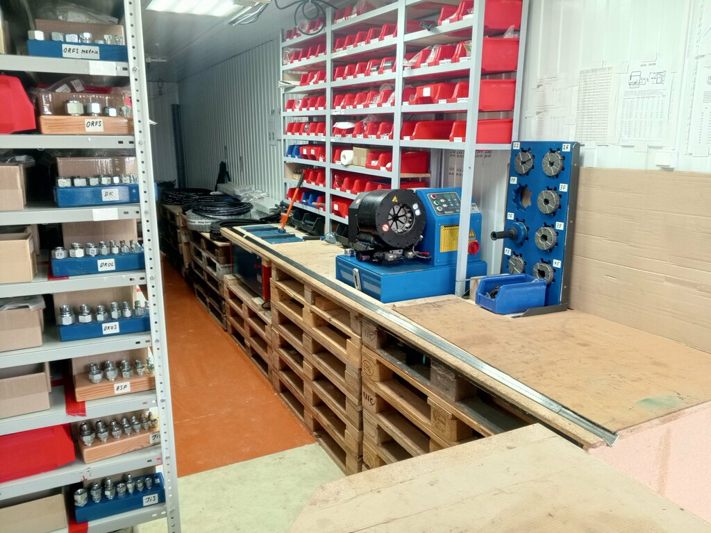 Kollar ve hortumlar Rvd-Servis, Kirovskaya oblastı, foto