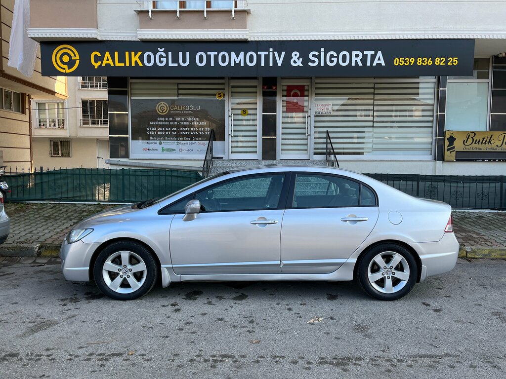 Otomobil satış galerileri Çalıkoğlu Otomotiv Sigorta, İstanbul, foto