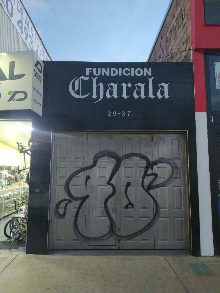 Dökümcüler Fundicion Charala, Bogota, foto