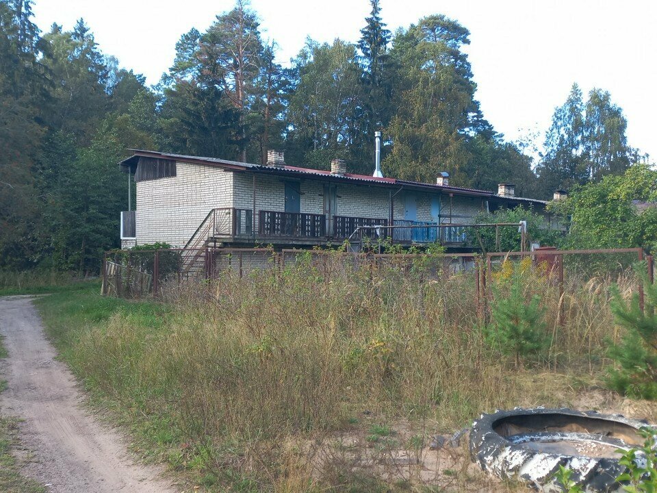 Garajlar Лодочный кооператив Париж, Sosnoviy Bor, foto