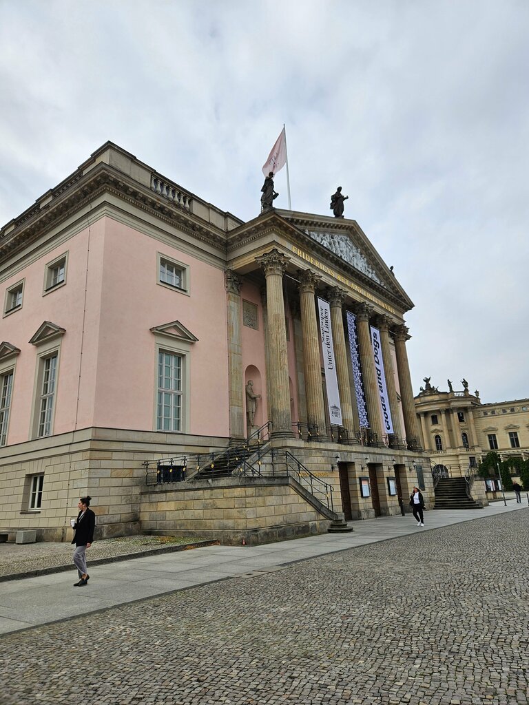 Tiyatrolar Berlin State Opera, Berlin, foto