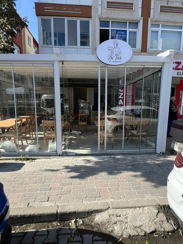 Restoran Bi'Tas Ev Yemekleri, İstanbul, foto