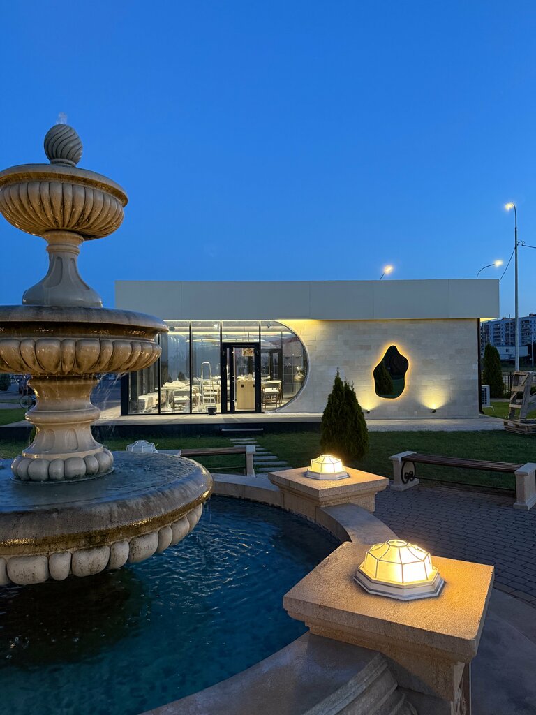 Kahve dükkanları На восходе, Stroitel, foto