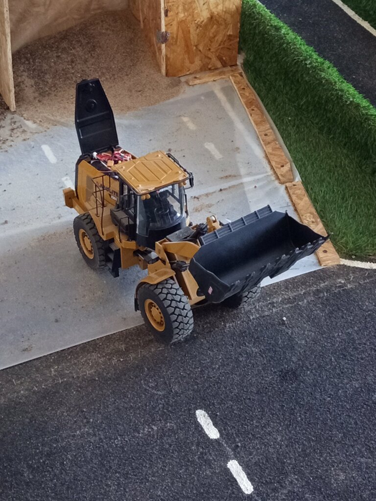 Çocuk oyunları ve oyuncakları Rc Hub, Gatchina, foto