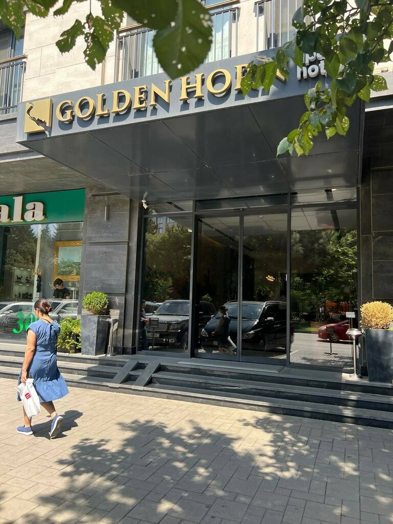 Otel Golden Horn, Bakü, foto