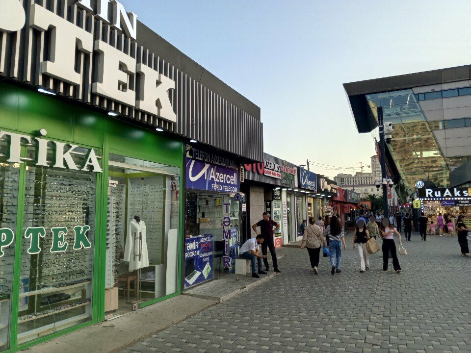 Cep telefonu aksesuarları Fərid Telecom, Bakü, foto