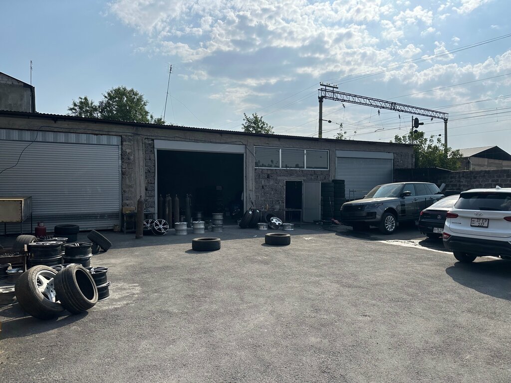 Otomobil servisi Անվահեծերի ներկում և վերանորոգում, Abovyan, foto