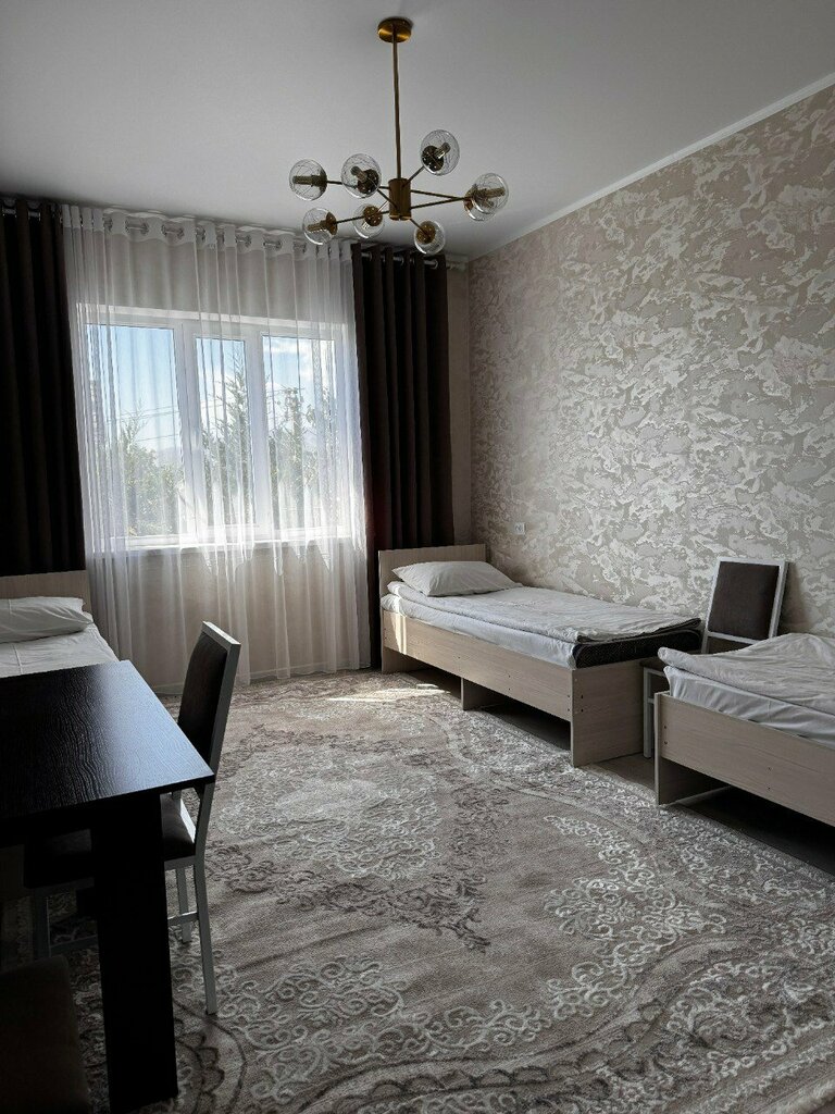 Otel Cholpon & Hostel, , foto