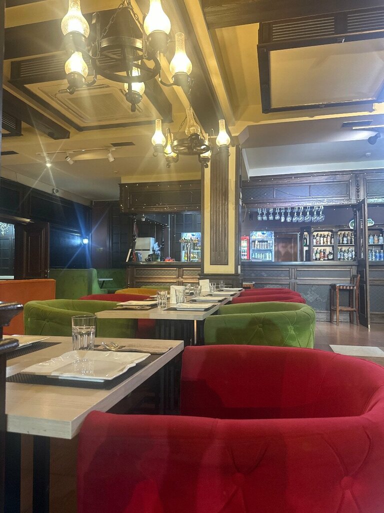 Restoran Fiesta by Spice Mantra, Almatı, foto