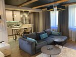 Дизайнерские апартаменты на Крестовой (Krestovaya ulitsa No:27), apartman kompleksi  Rybinsk'ten