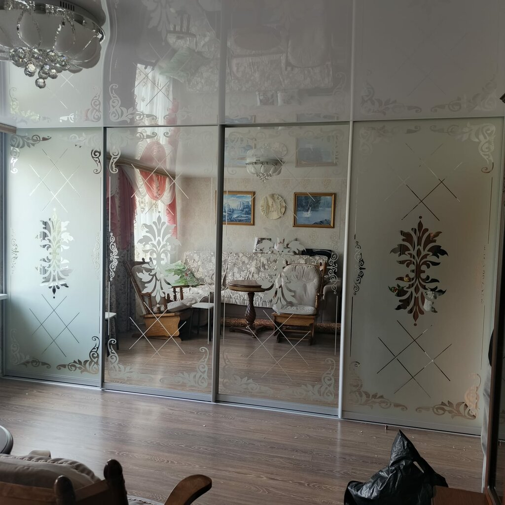 Ray dolap üreticileri Imperiya Stekla, Ufa, foto