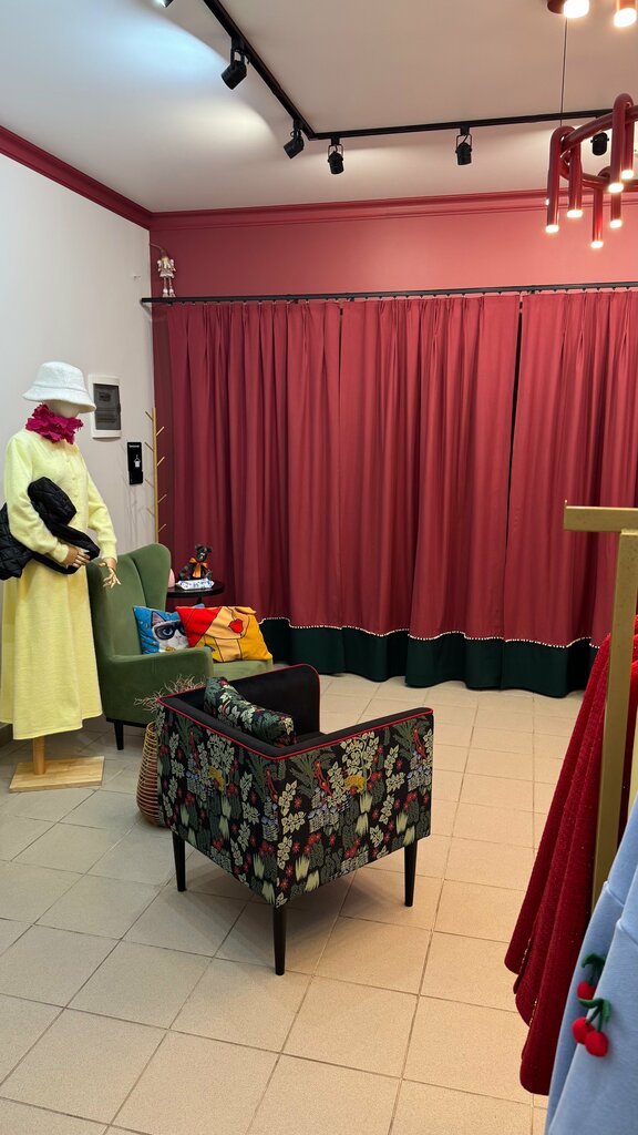 Giyim mağazası Богиня, Leninogorsk, foto